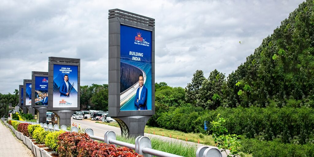 Portrait Unipoles | LHAMPL